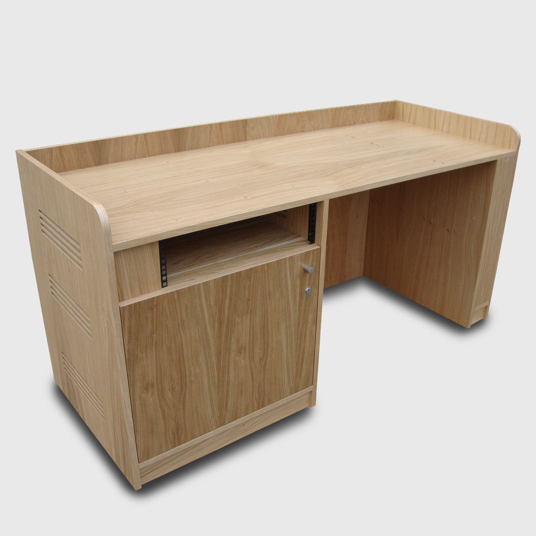 AV Desk 04 - Turning Leaf