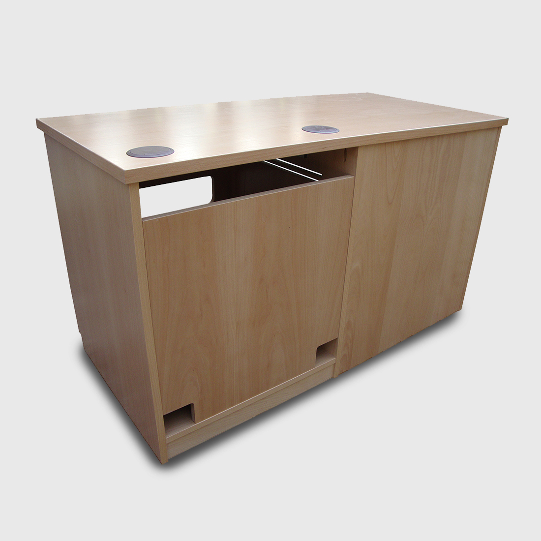 AV Desk 01 - Turning Leaf