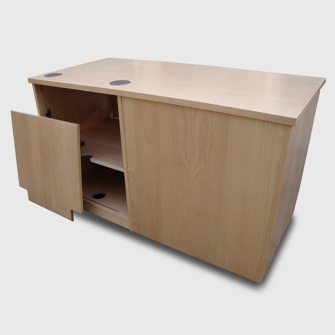 AV Desk 01 - Turning Leaf