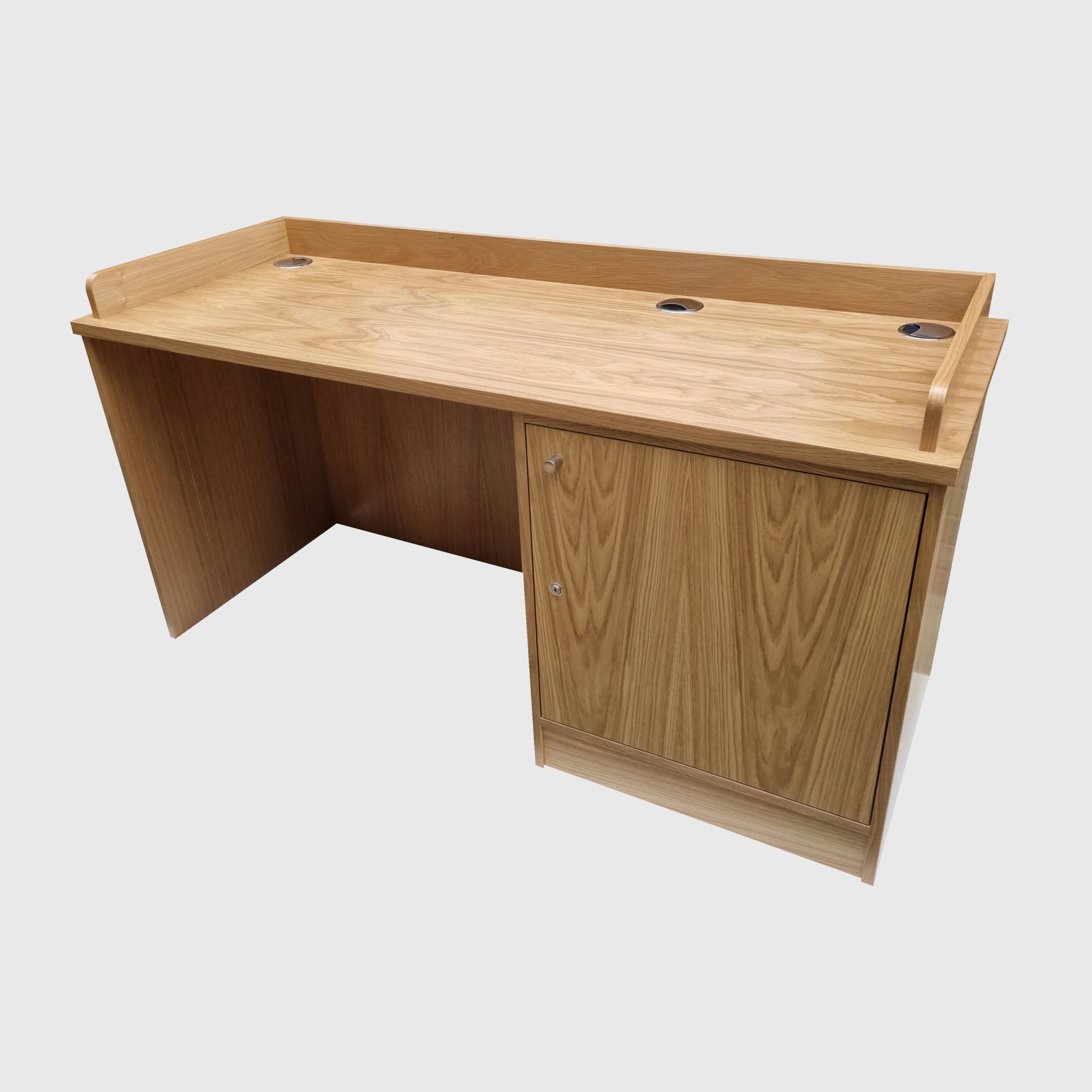 Mixing Desk Cabinet - Oak veneer - Turning Leaf